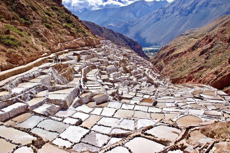🧂 Discovering the Maras Salt Mines: Peru's Ancient Andean Wonder